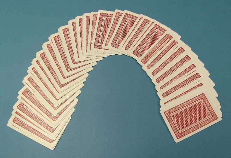 Royal Svengali Deck | Winkler's Magic Warehouse